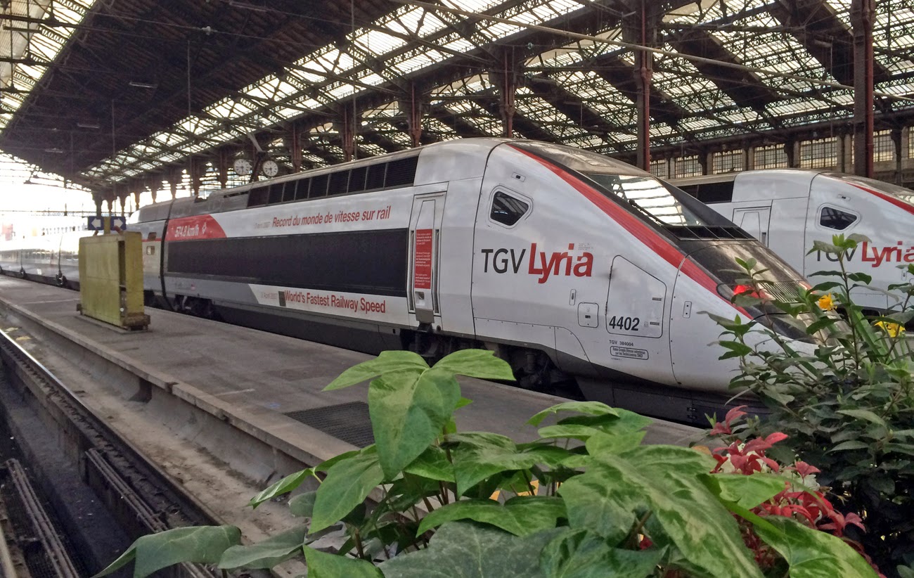 TGV POS n°4402, Paris-Lyon (75)